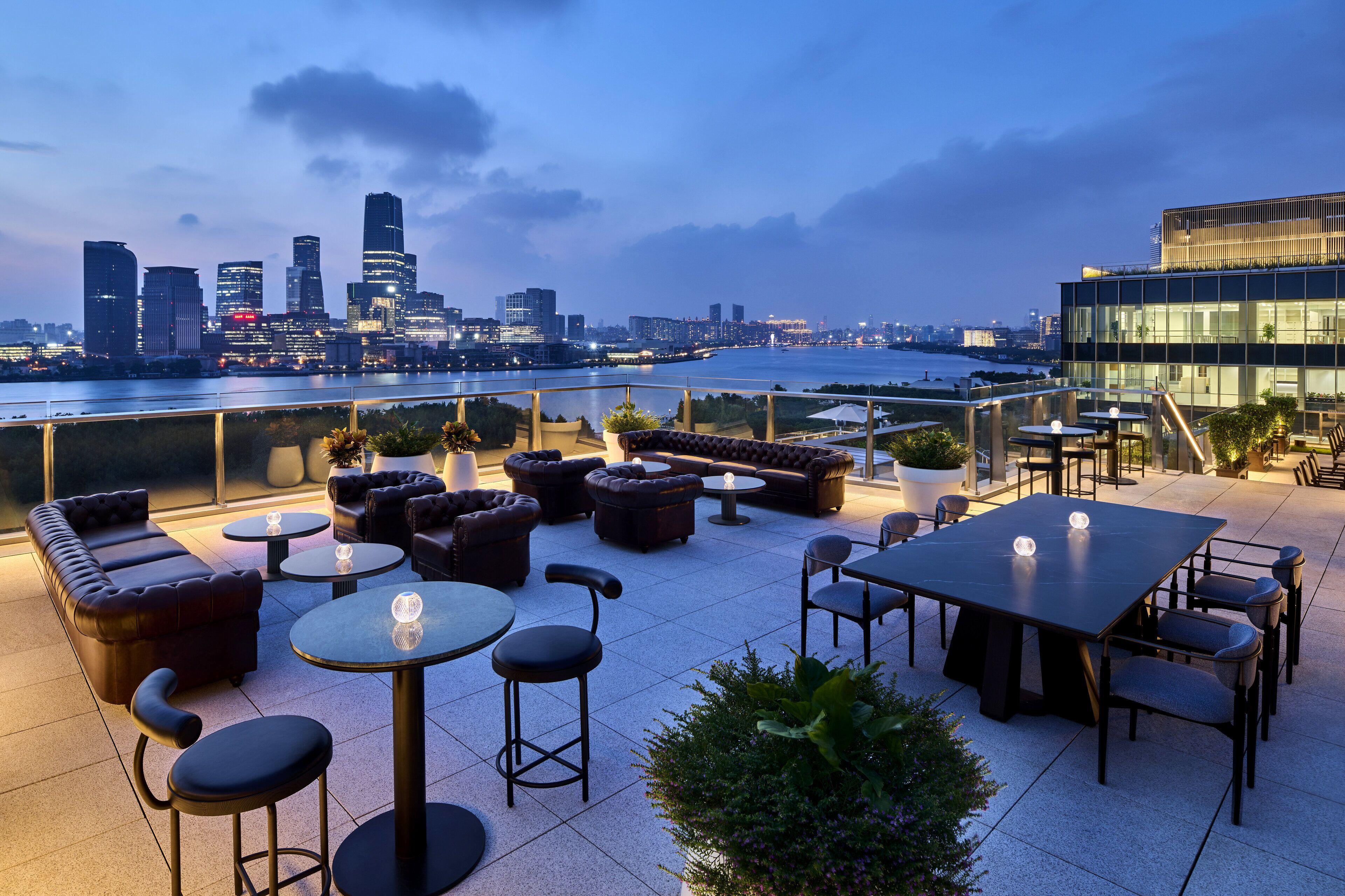 KIMPTON QIANTAN SHANGHAI BY IHG | ⋆⋆⋆⋆⋆ | CHINA | SEASON DEALS FROM $256